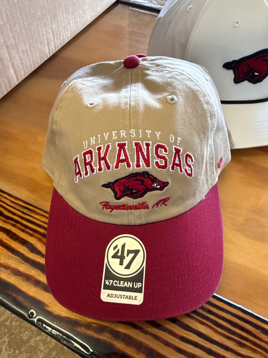 Trending: Razorback – Dales Clothing Inc
