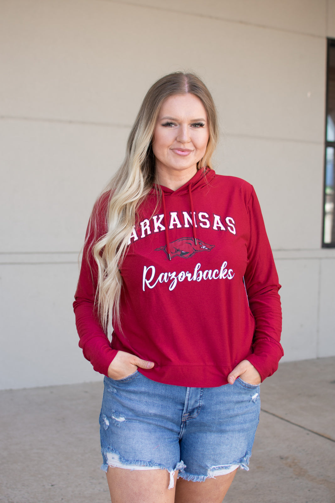 Trending: Razorback – Dales Clothing Inc