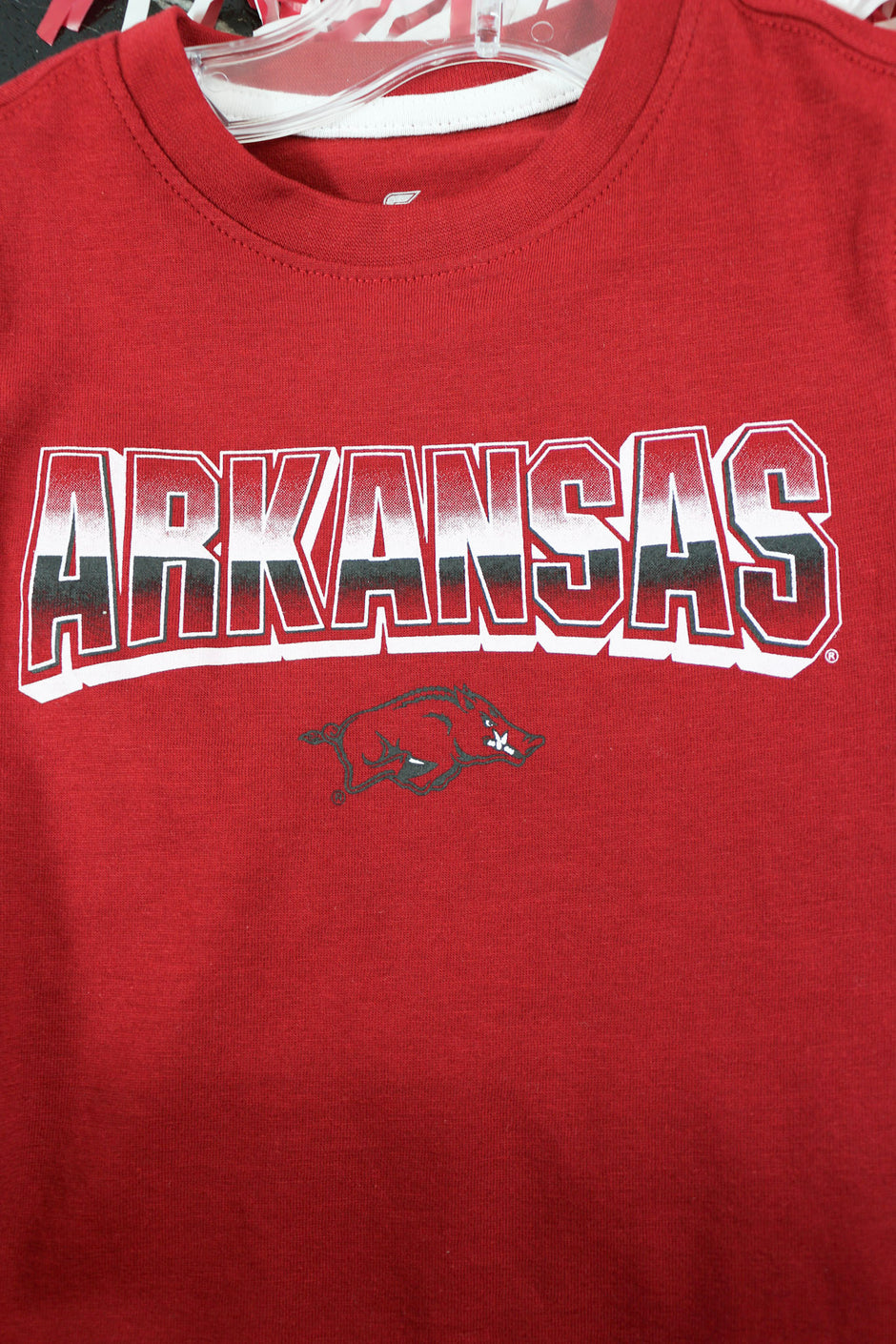 Trending: Razorback – Dales Clothing Inc